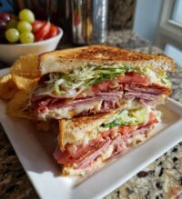 Football Game Lunch Ideas: 5 Winning Flavor Combos – Vihaad Przepisy