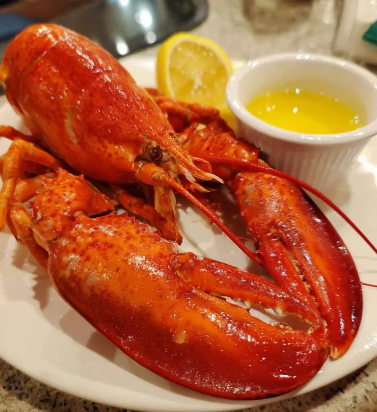 Lobster in the Sea: 5 Steps to Culinary Bliss – Vihaad Przepisy